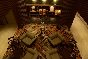 Lounge no saguão