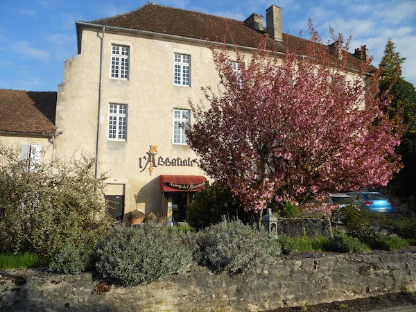 Auberge De L'abbatiale - Haute-Marne