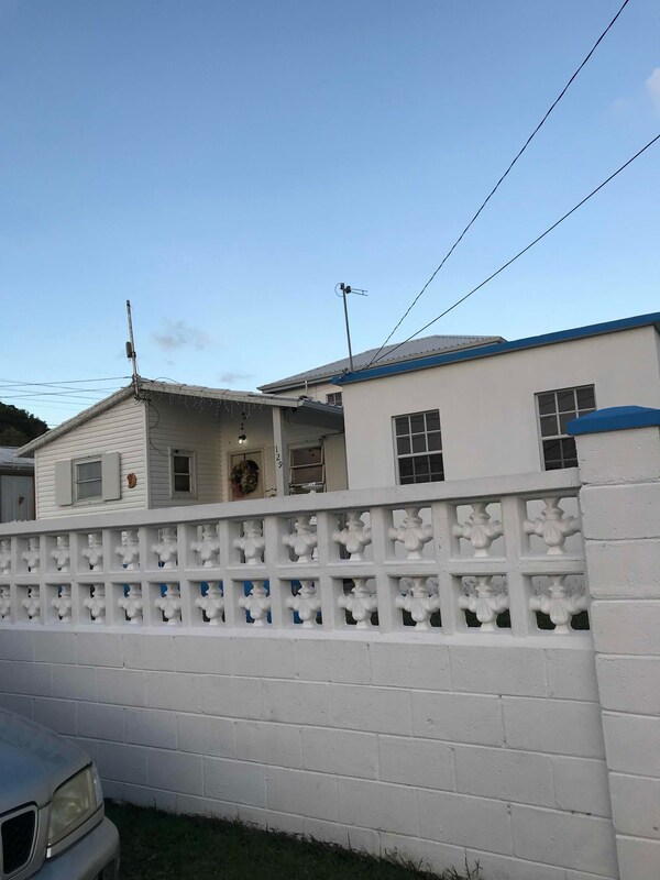 Denyse Home Cottage - Antigua and Barbuda