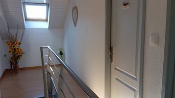 Apartamento (Bélué) | 3 quartos, com decoração personalizada, com mobília individualizada