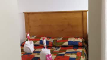 Quarto Individual, 1 cama de casal | Secretária, ferro/tábua de engomar, Wi-fi grátis