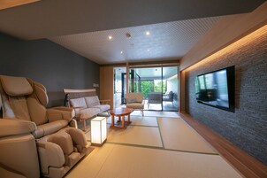 Quarto Twin Comfort, não fumadores (with Terrace & Open-Air Bath, Mizuki) | Edredões de penas, cofre no quarto, Wi-fi grátis 