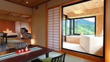 Suite Tradicional (Japanese Style, Open-air Bath, Aoba) | 1 quarto, edredões de penas, cofre no quarto, Wi-fi grátis