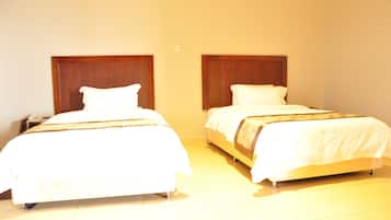 Quarto Twin Deluxe | Secretária, Wi-fi grátis, roupa de cama fornecida