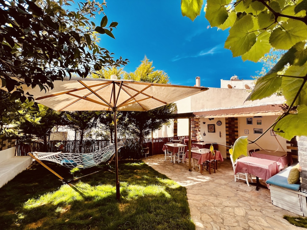 Eftelya Bozcaada - Bozcaada