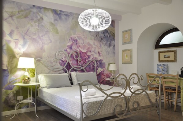 Quarto casal | Ferros/tábuas de passar roupa, Wi-Fi de cortesia, roupa de cama