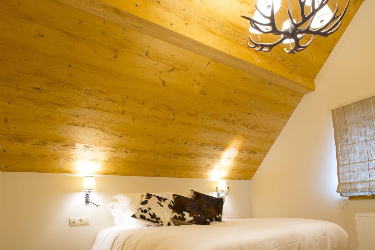 Dúplex, mezanino (1D Ondenval) | Wi-fi grátis, roupa de cama fornecida 