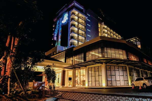Illira Hotel Banyuwangi - Banyuwangi