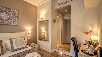 Quarto Duplo Deluxe, 1 cama queen-size | Vista do quarto