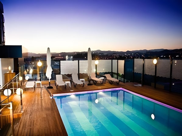 Piscina exterior