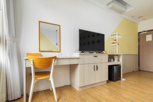 Quarto Twin Standard | Cortinas/cortinados opacos, Wi-fi grátis, roupa de cama fornecida 