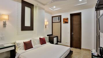 Quarto luxo | Roupas de cama premium, frigobar, cofres nos quartos, escrivaninha