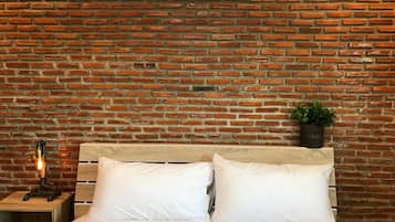 Quarto casal ou duplo luxo | Frigobar, escrivaninha, Wi-Fi de cortesia