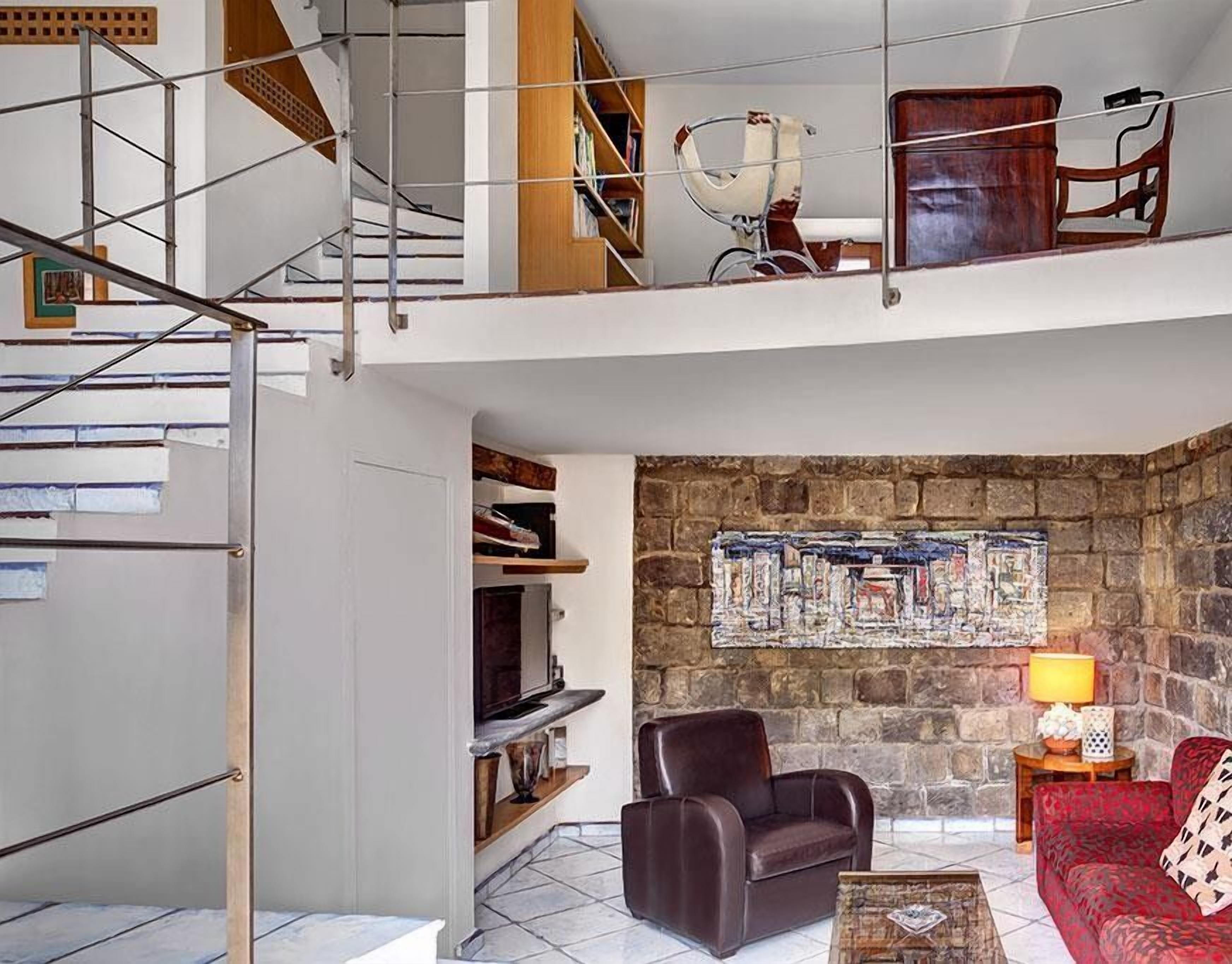 Villa, 5 quartos | Sala de estar | TV de ecrã plano 