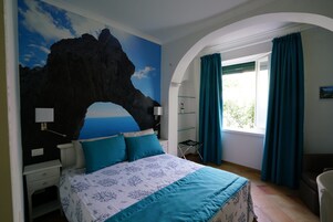 Quarto Básico, 1 quarto, vista para a montanha | Vista do quarto