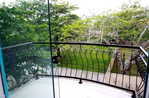 Quarto casal, sacada | Sacada