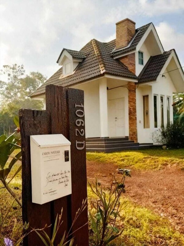 Tehel Farmhouse - Jasin