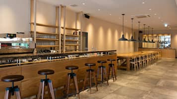 Pequenos-almoços servidos, cozinha americana