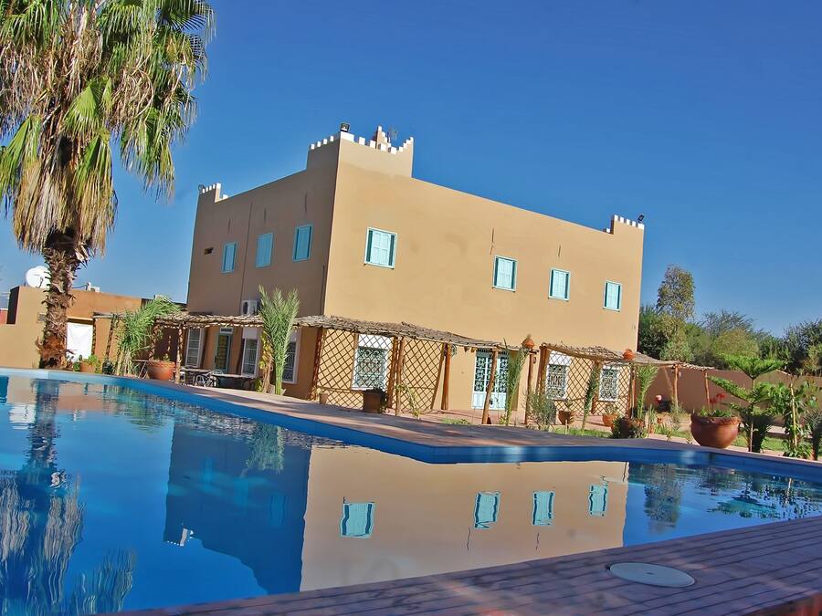 Fachada da propriedade