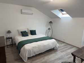 Estúdio, suíte, vista para o jardim ( privatif)