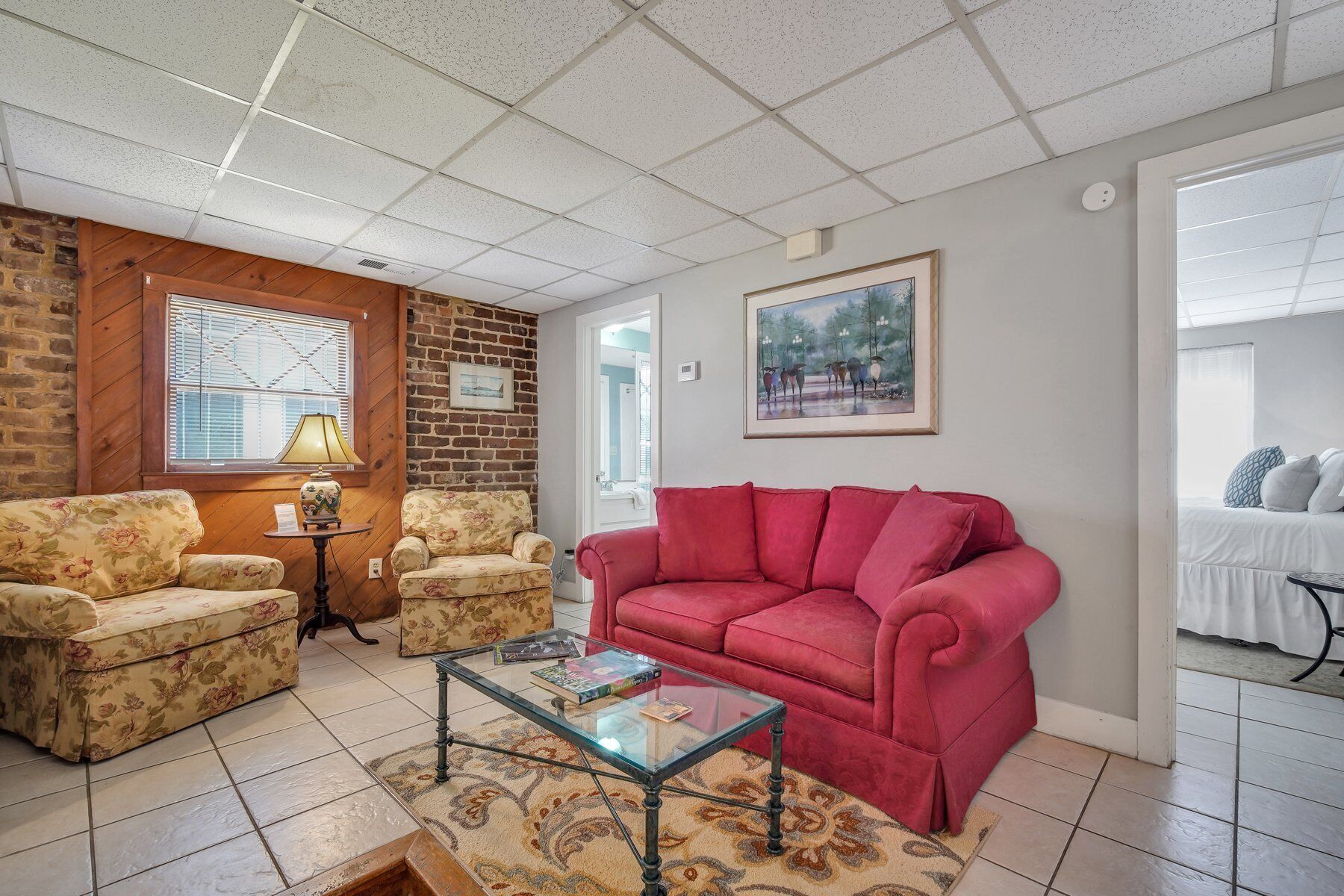 Intimate Getaway For Two, Steps From Forsyth Park By Lucky Savannah - Savannah, GA