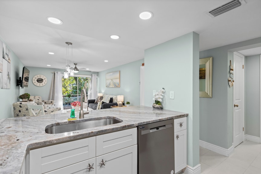 Sun, Sand & Serenity Beach Castle #17 - Longboat Key, FL