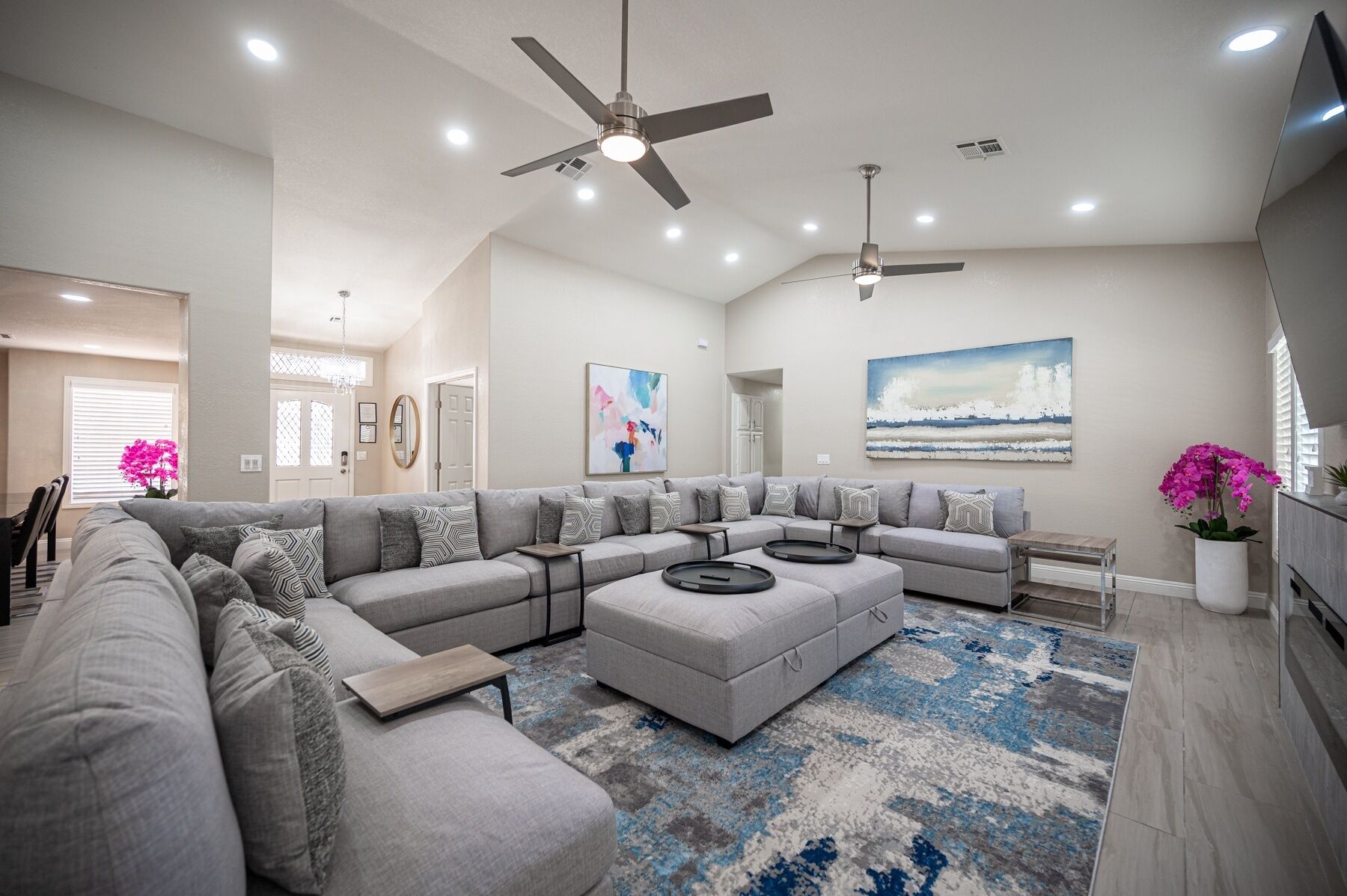 Lucerne · 35% Off Fall Special - Luxury Home Near Strip - Las Vegas