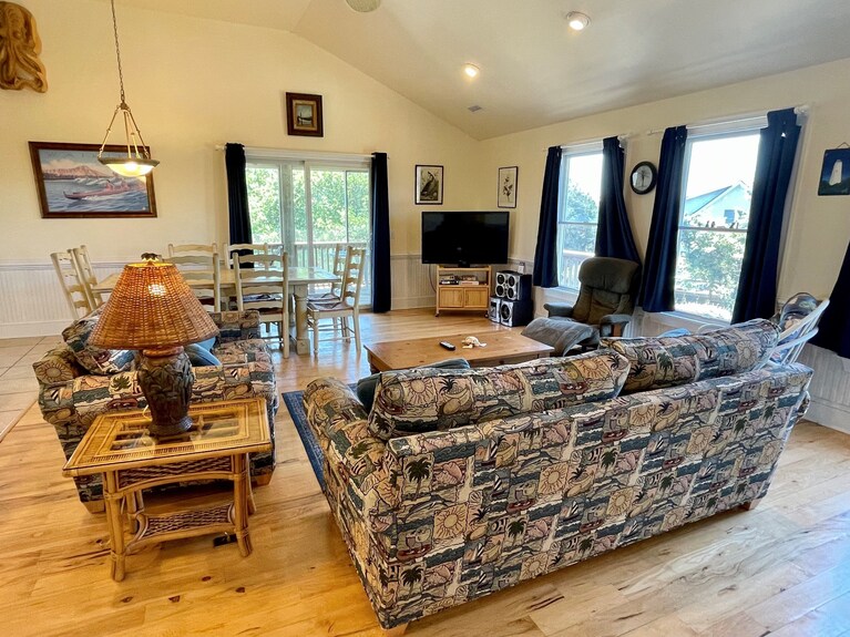 No Fools No Fun: Private Pool With A Wonderfully Landscaped Yard. - 奧克拉科克