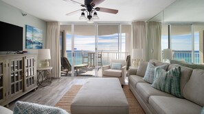 Gulfside Hidden Dunes! Chic Coastal Condo, Beachfront views, 3 Pools, Hot Tub - Miramar Beach | Vrbo