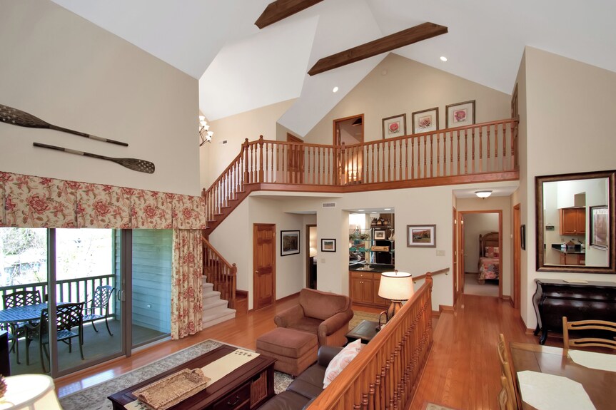 Ozarks 4 | Fireplace, Restaurant, Pool, Spa - Boone, NC