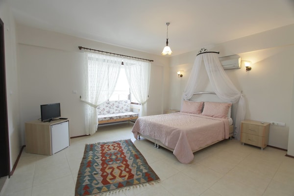 Nano Hotel - Alaçatı
