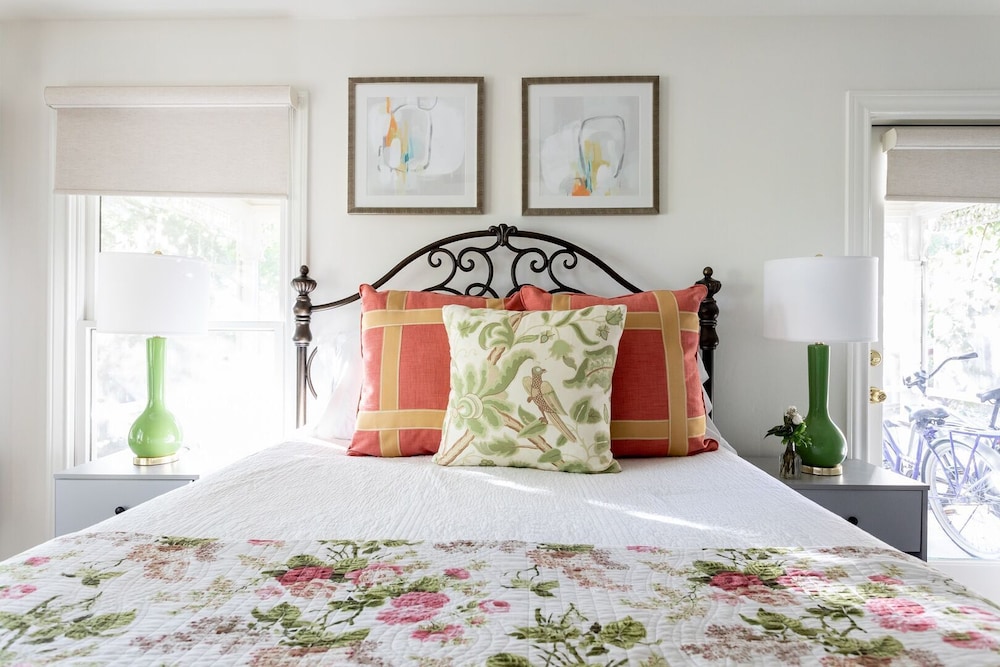 Creek Street Cottage | 2 Cuadras De Main | Mascota Amigable - Fredericksburg, TX