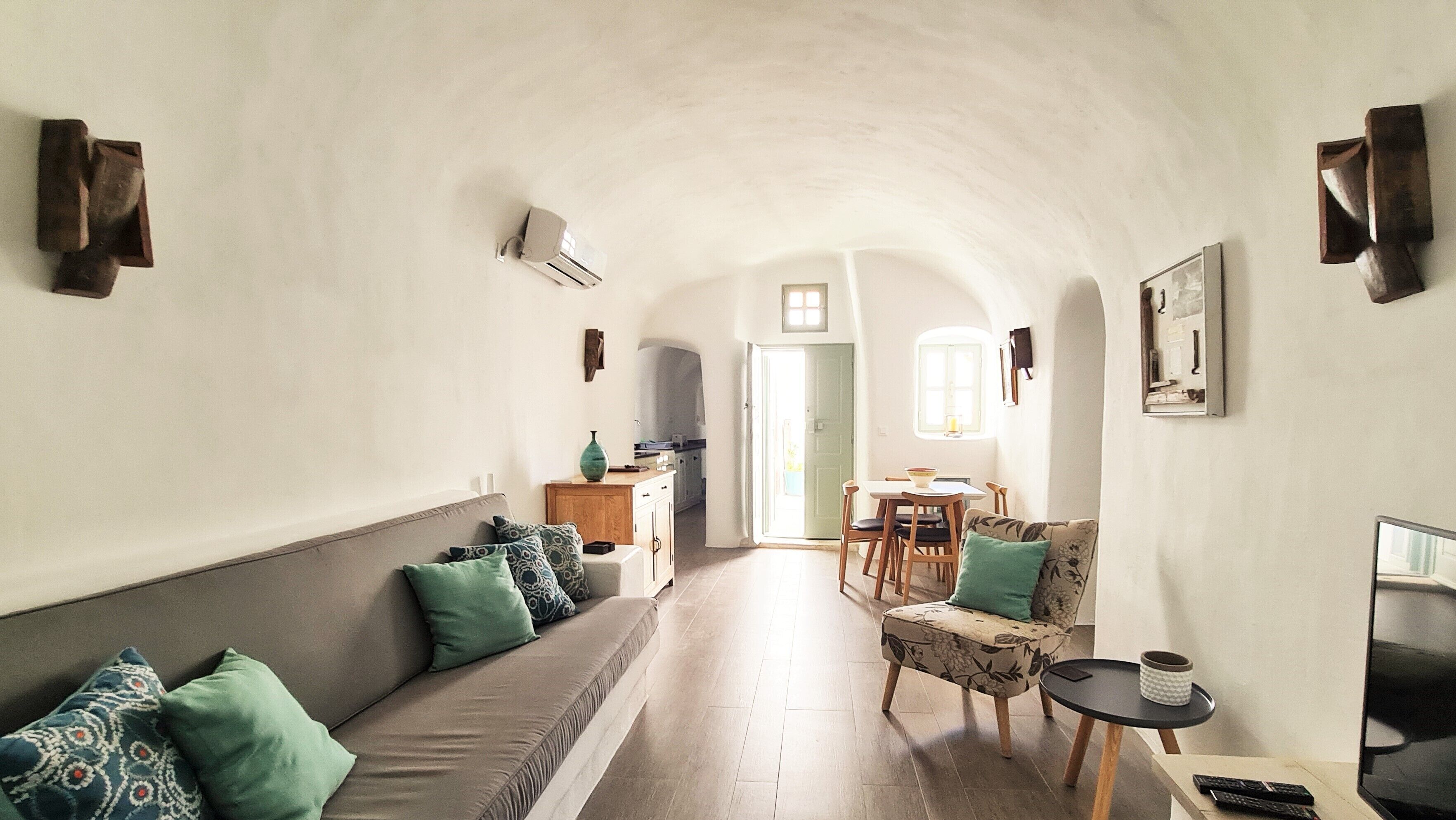 10 Best Vacation Rentals With Private Pool In Santorini, Greece | Trip101