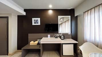 Superior Family Room | Secretária, Wi-fi grátis, roupa de cama fornecida