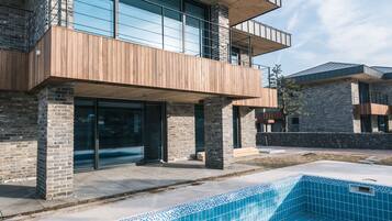 Piscina exterior