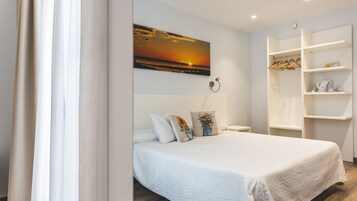 Quarto Duplo Superior | Com decoração personalizada, com mobília individualizada, Wi-fi grátis 