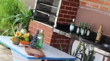 Área para churrascos e piqueniques