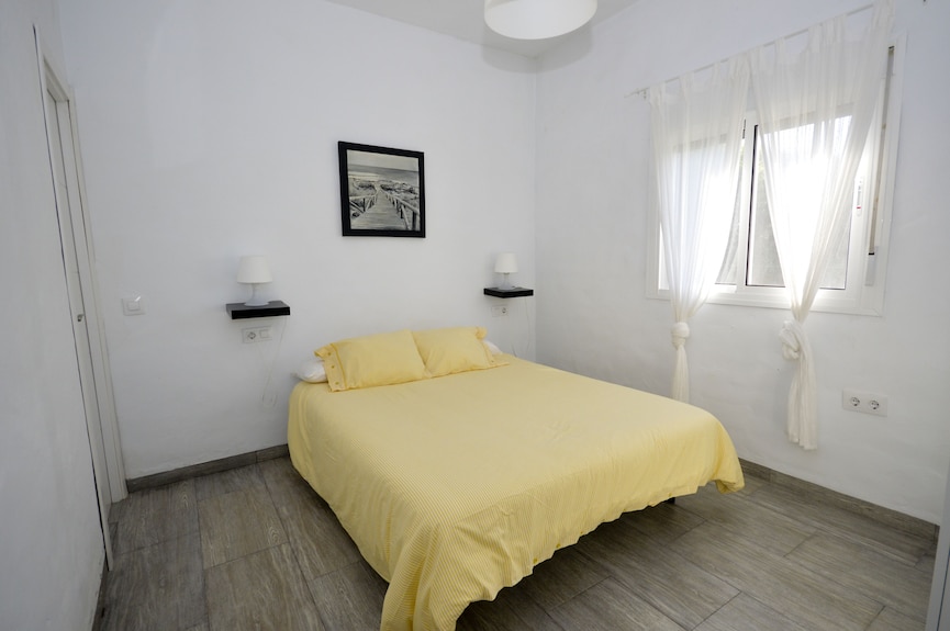 Villa à Los Caños De Meca De 1000m2 De Terrain à Côté Du Champ Et De La Plage. - Barbate