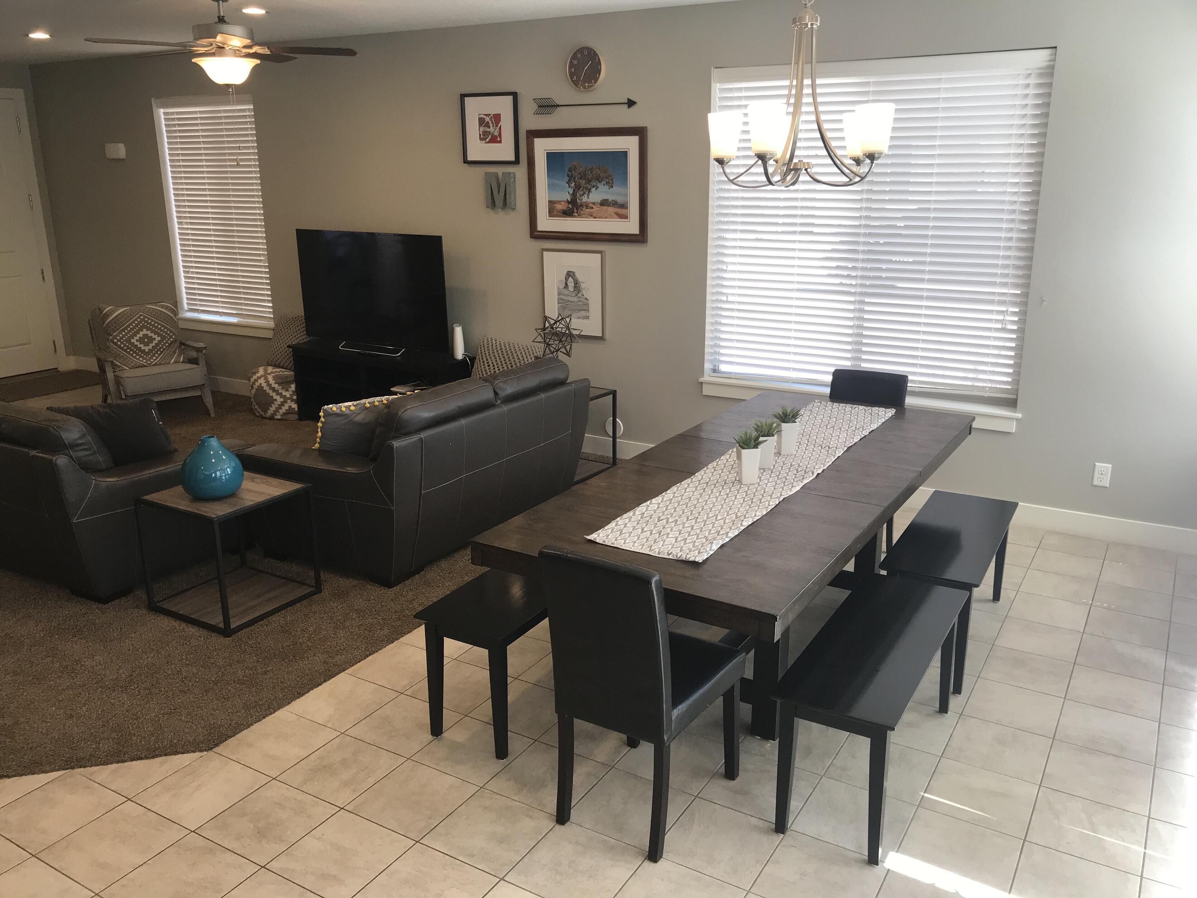 In Town-near Main Street-close Arches Entrance. Entrada Condo - Moab, UT