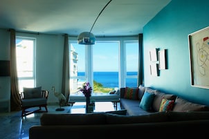 Apartamento | Sala | TV de ecrã plano