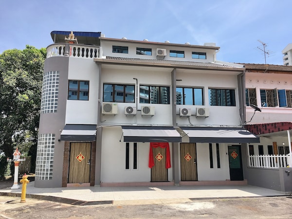 Ibook9 Deluxe Family Suite By Ibook Homestay - Tanjung Bungah