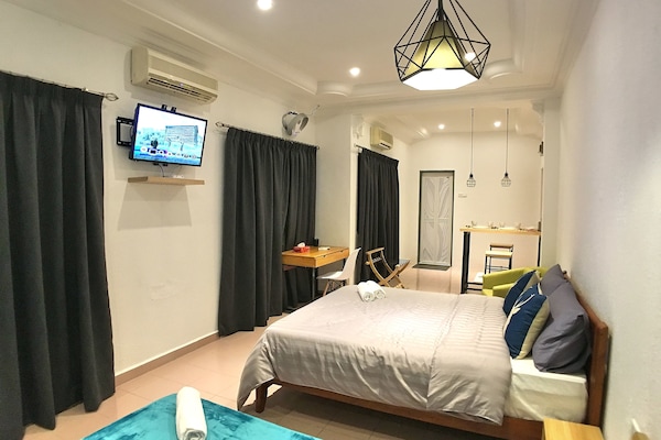 Casa Deluxe, 1 quarto | 1 quarto, secretária, cortinas/cortinados opacos