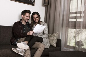 Cofre no quarto, secretária, cortinas/cortinados opacos, Wi-fi grátis 