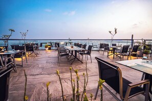 Terraço no piso superior