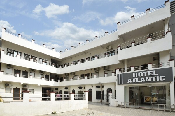 Hotel Atlantic - Alwar