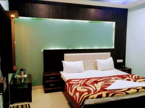 Quarto Duplo Superior | Quartos insonorizados, roupa de cama fornecida 