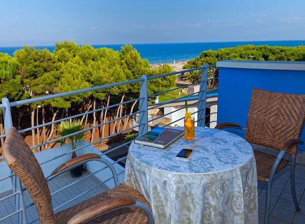 Hotel Antares - Tortoreto