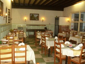 Almoço e jantar, culinária francesa