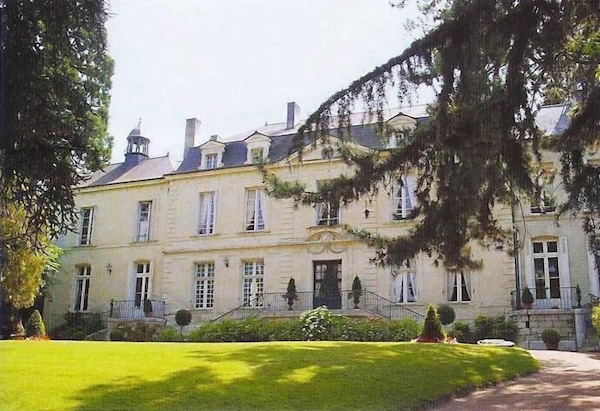 Château De Beaulieu - Saumur