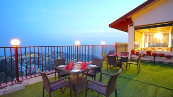 Terraço no piso superior